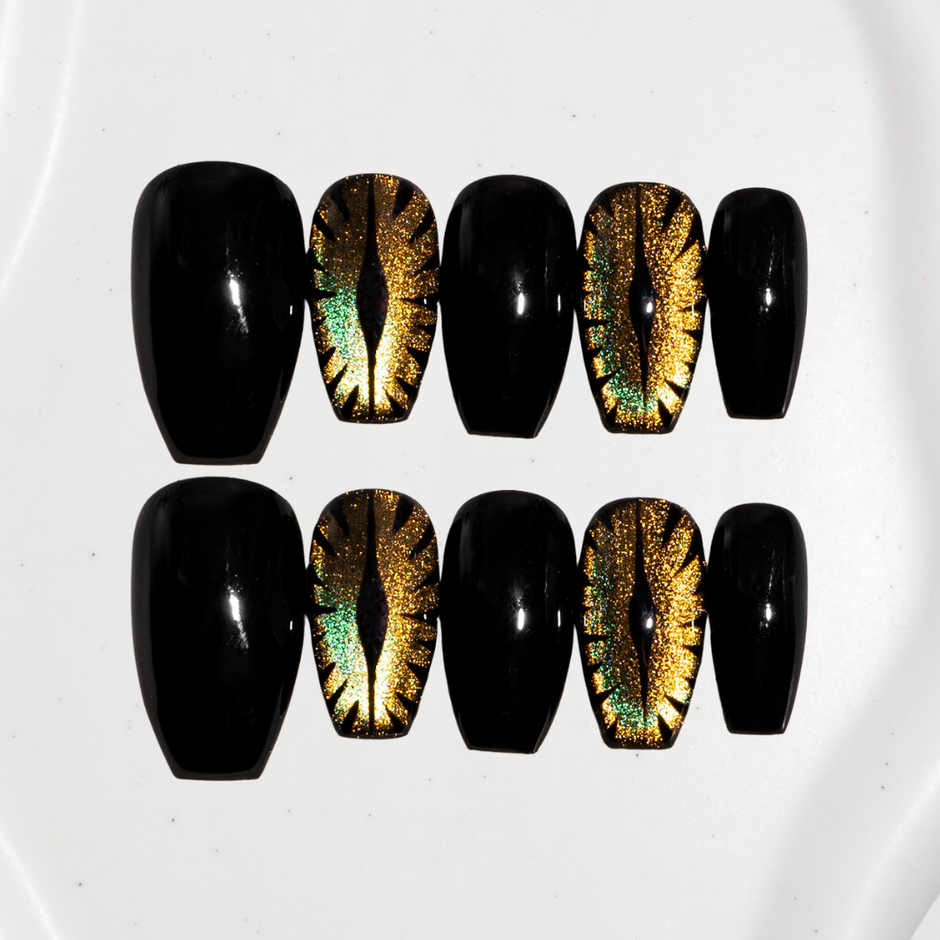 Press on nails – Nail Prophecy